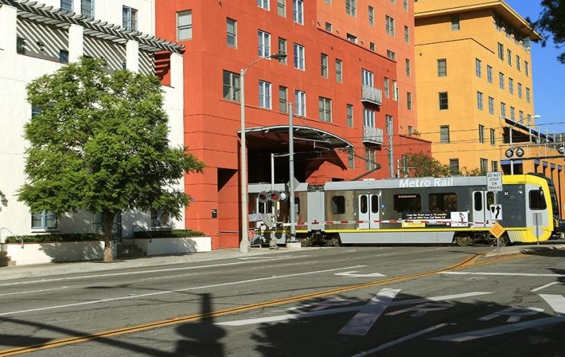 Los Angeles Metro Service in Pasadena | Visit Pasadena