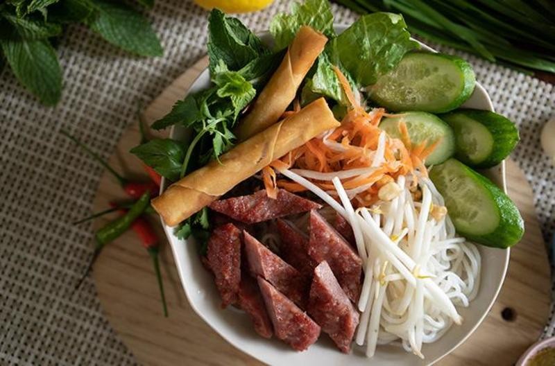 Paper Rice | Visit Pasadena